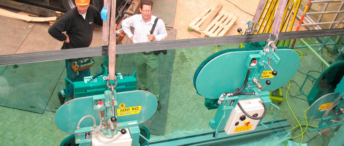 Safe distance, holder - GlassHandling