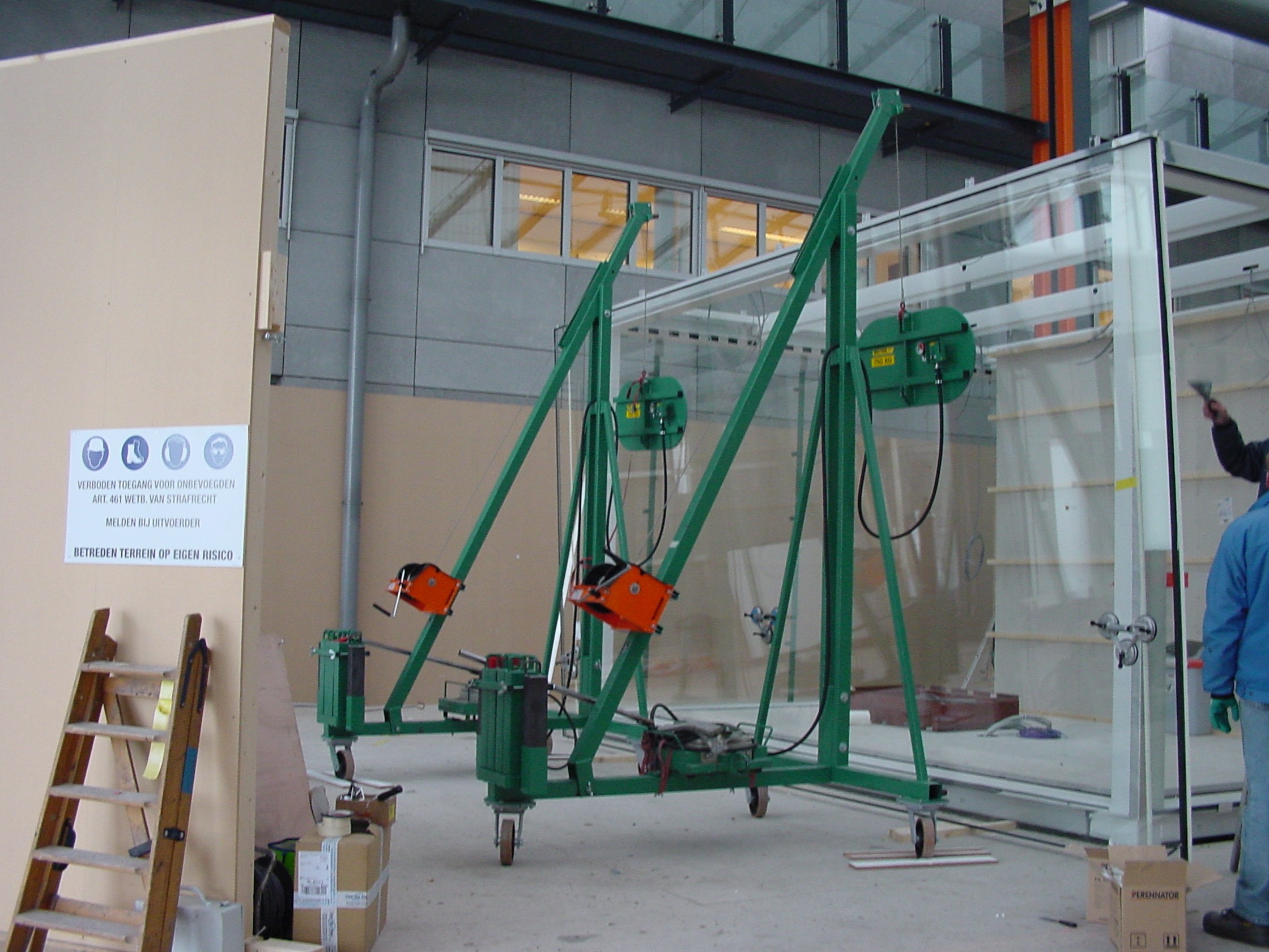 ABOUT US | GLASSHANDLING